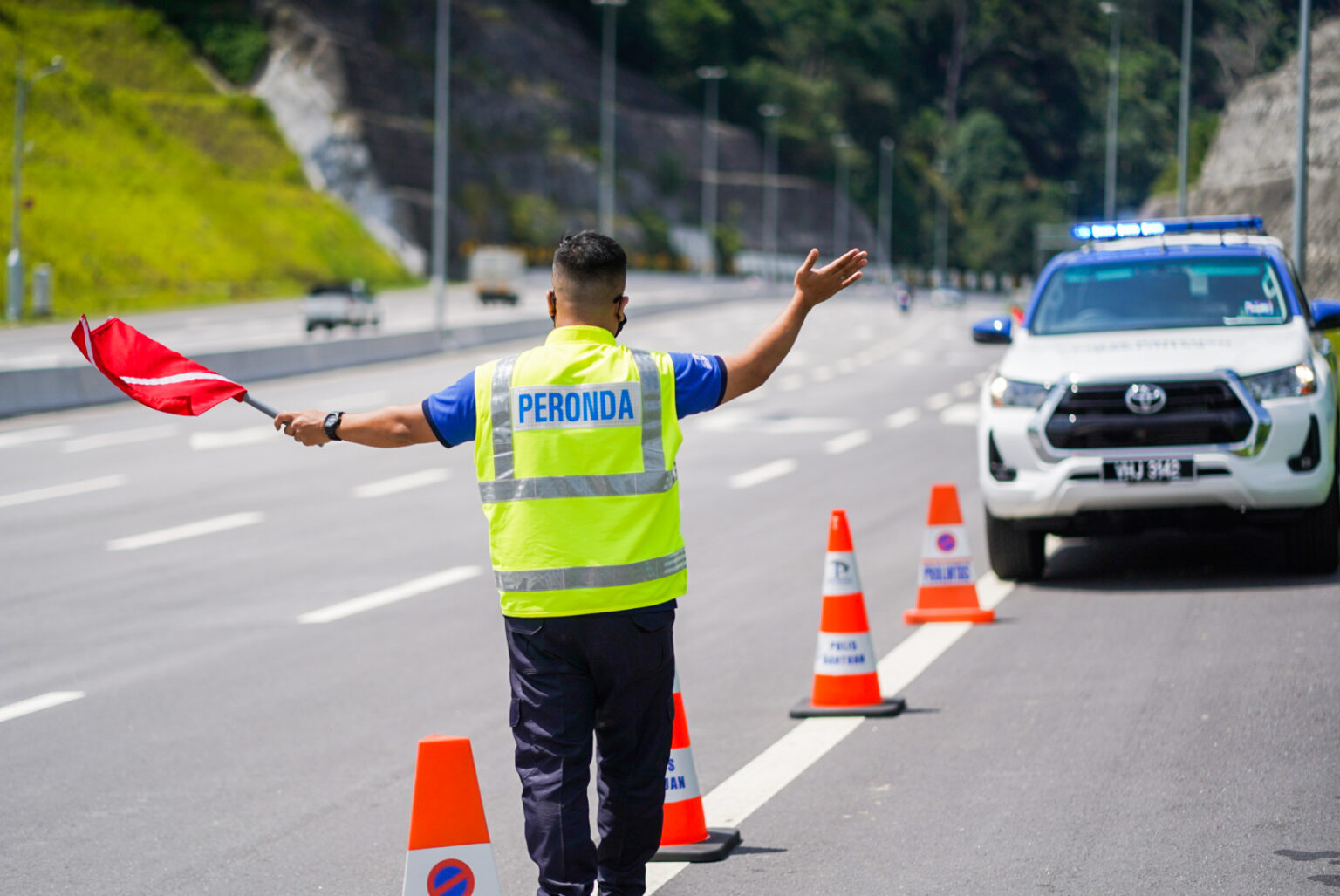 Hampir 100,000 kenderaan masuk lebuhraya SUKE 24 jam pertama fasa 1 pembukaan - PROLINTAS